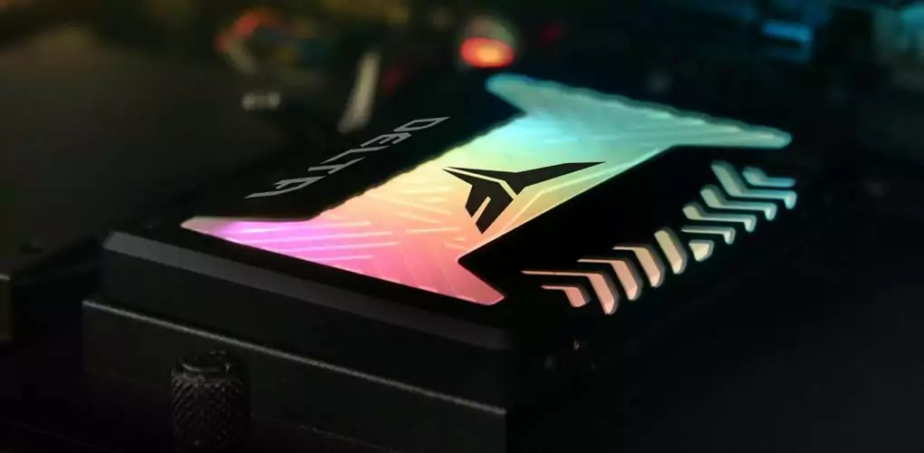 ANÁLISE: Team Group Delta RGB SSD