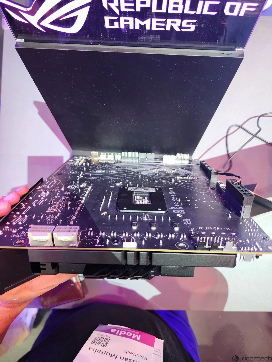 ASUS reveals ROG Maximus Z890 Hero BTF with connectors on the back ...