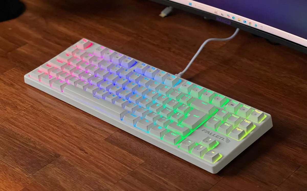 REVIEW do teclado Fallen Gear Pantera Pro - Adrenaline