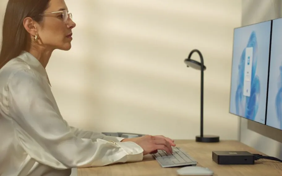 Microsoft Windows 365 Link é um Mini PC com Intel N250 e 8GB de RAM ...